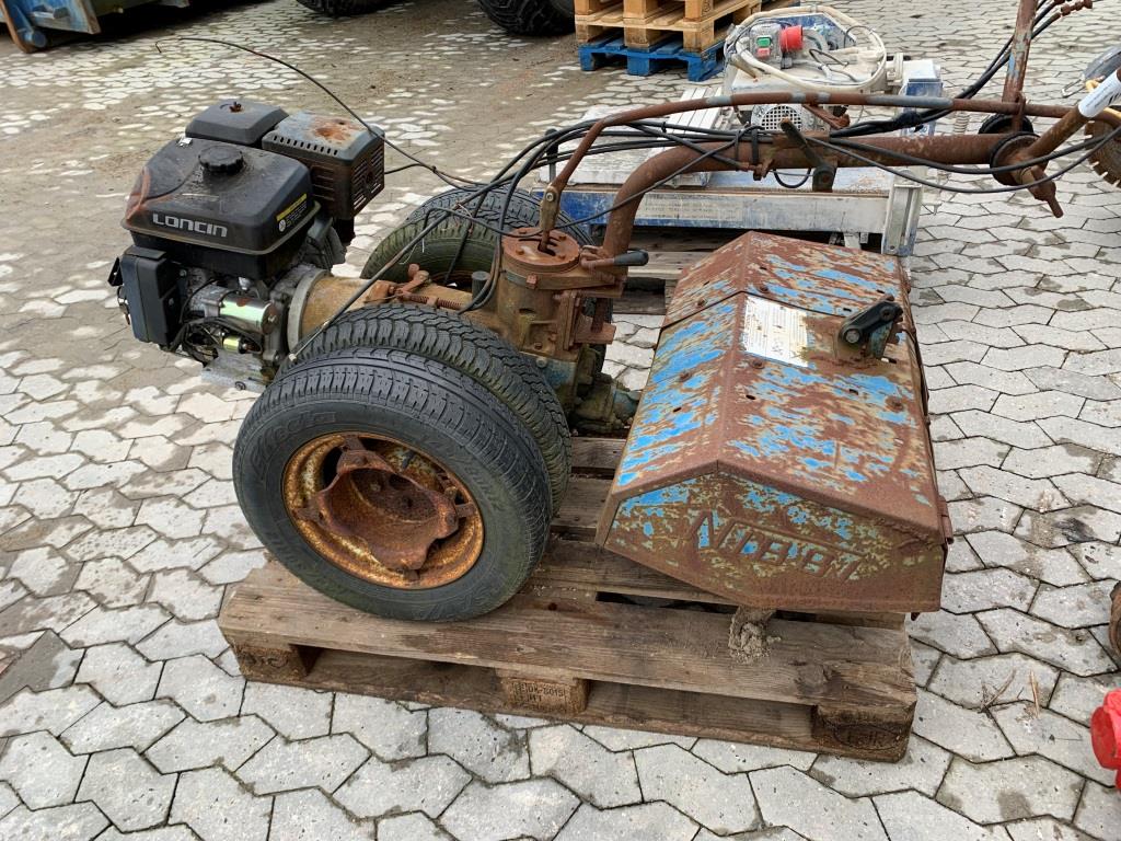 NIBBI BRUNO maskine med fræser og LONCIN 389cc benzin motor ...