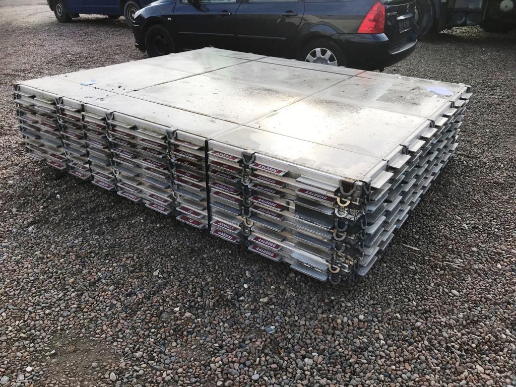 9 Stk. AAR MOBILITY SYSTEMS Military pallets HCU-6/E - B2Bauctions.dk