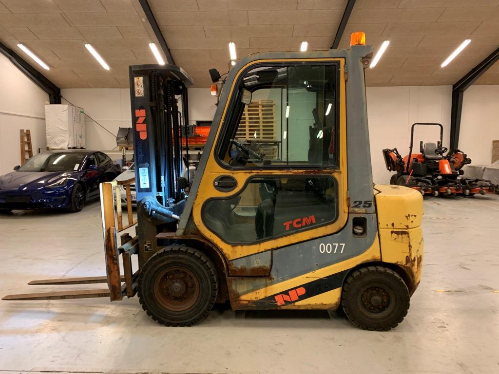 TCM-diesel truck FD25T6 - B2Bauctions.dk